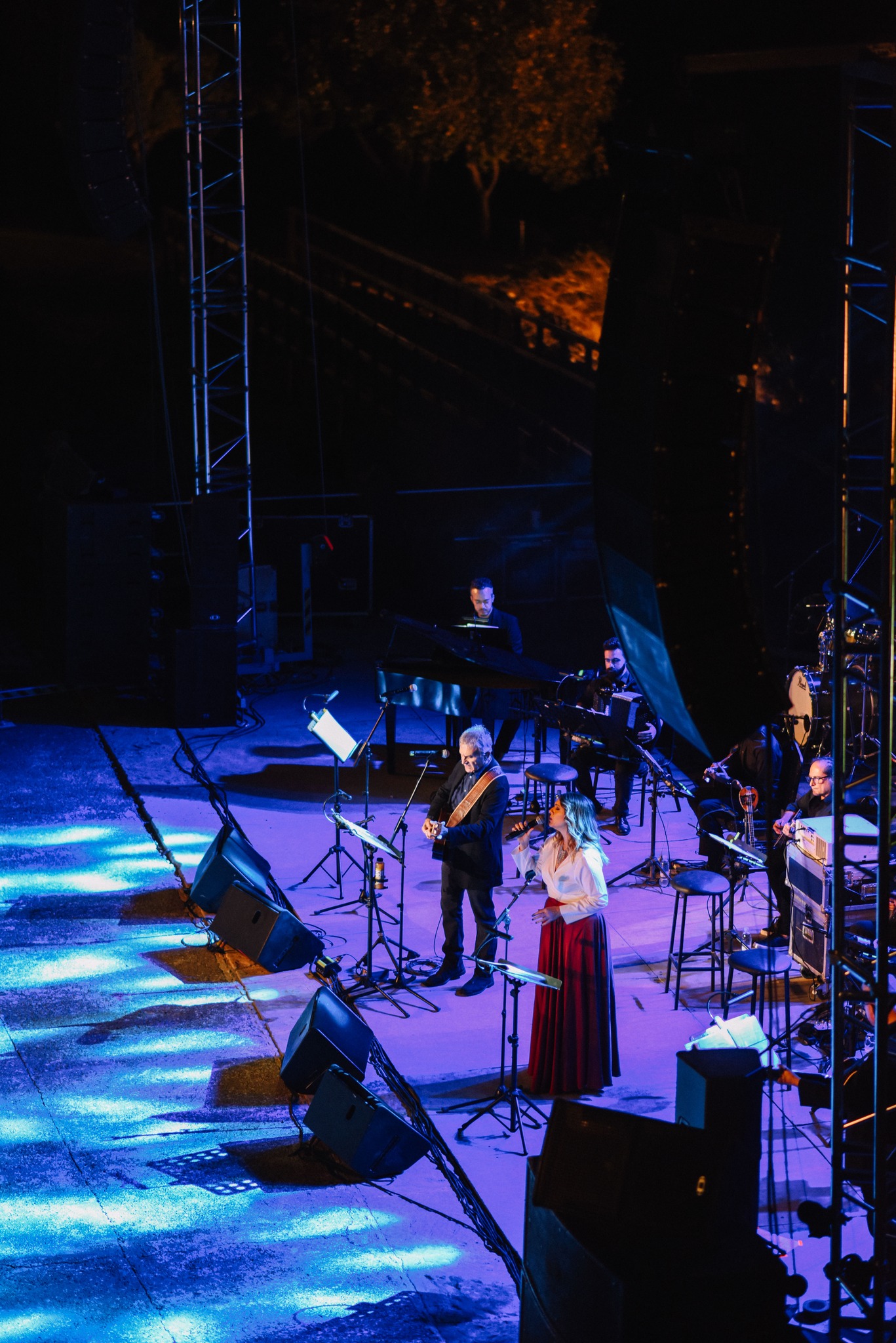 Τον Οκτώβριο ξανά στην Κύπρο - Γιώργος Νταλάρας